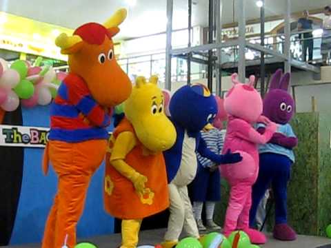 Show com Backyardigans no Shopping Center Um - YouTube