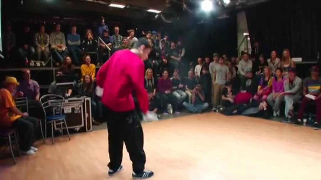 CRAZY COOL DANCE Popping and Breakdancing MAN WAVE - YouTube