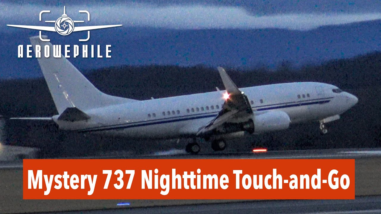 Mysterious C-40 - 737 Nighttime Touch-and-Go Landing Practice at Tri ...
