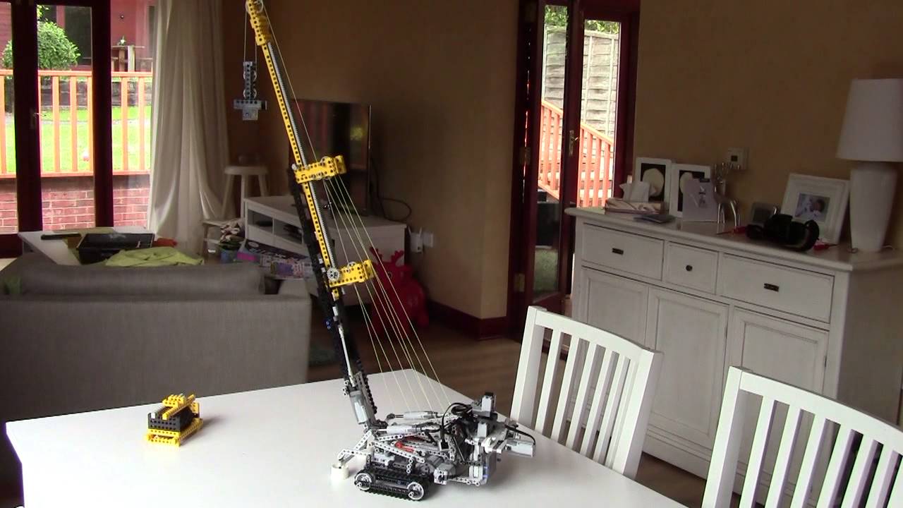 Lego Power Functions - Remote controlled telescopic mobile crane - YouTube