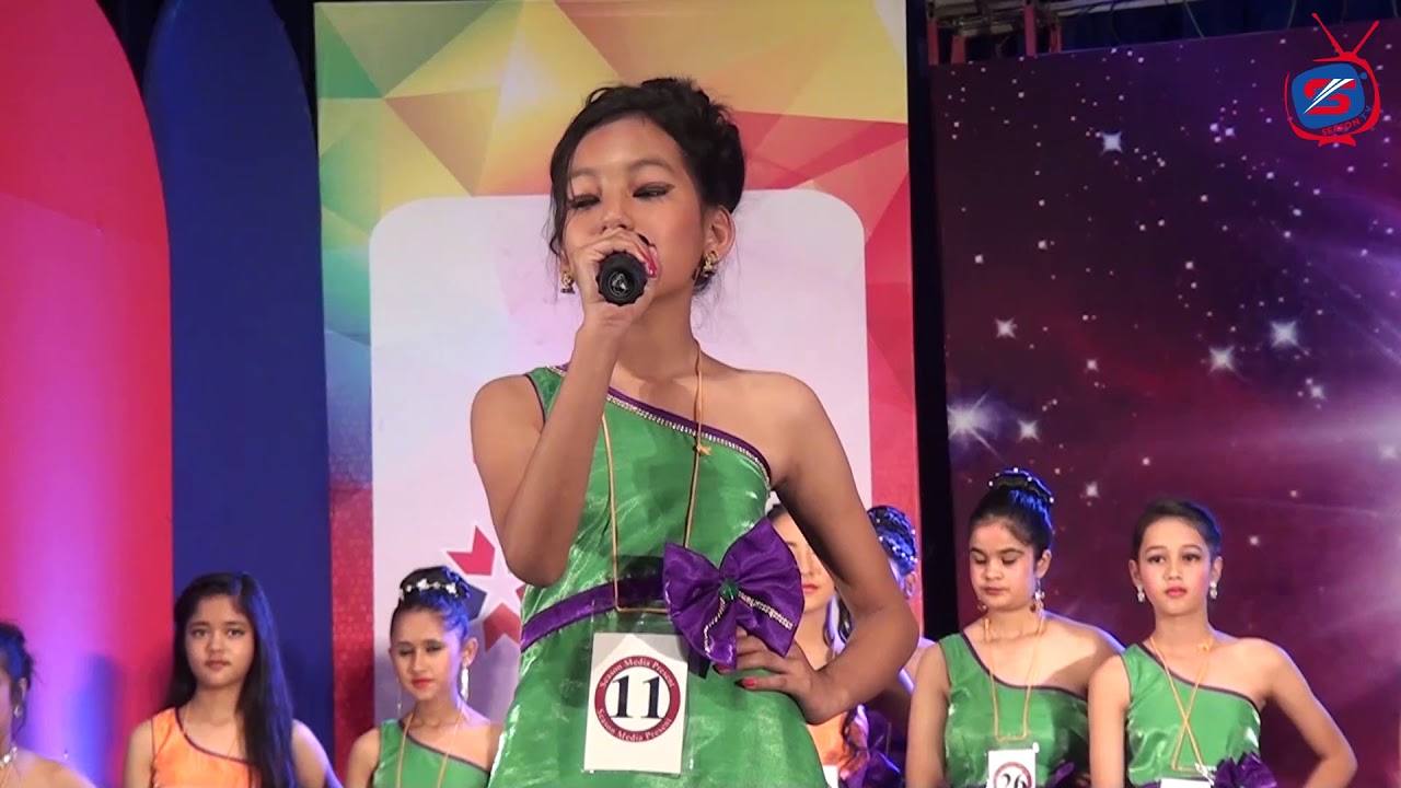 Aakshara Junior School Princess 2018 Group B introduction round - YouTube