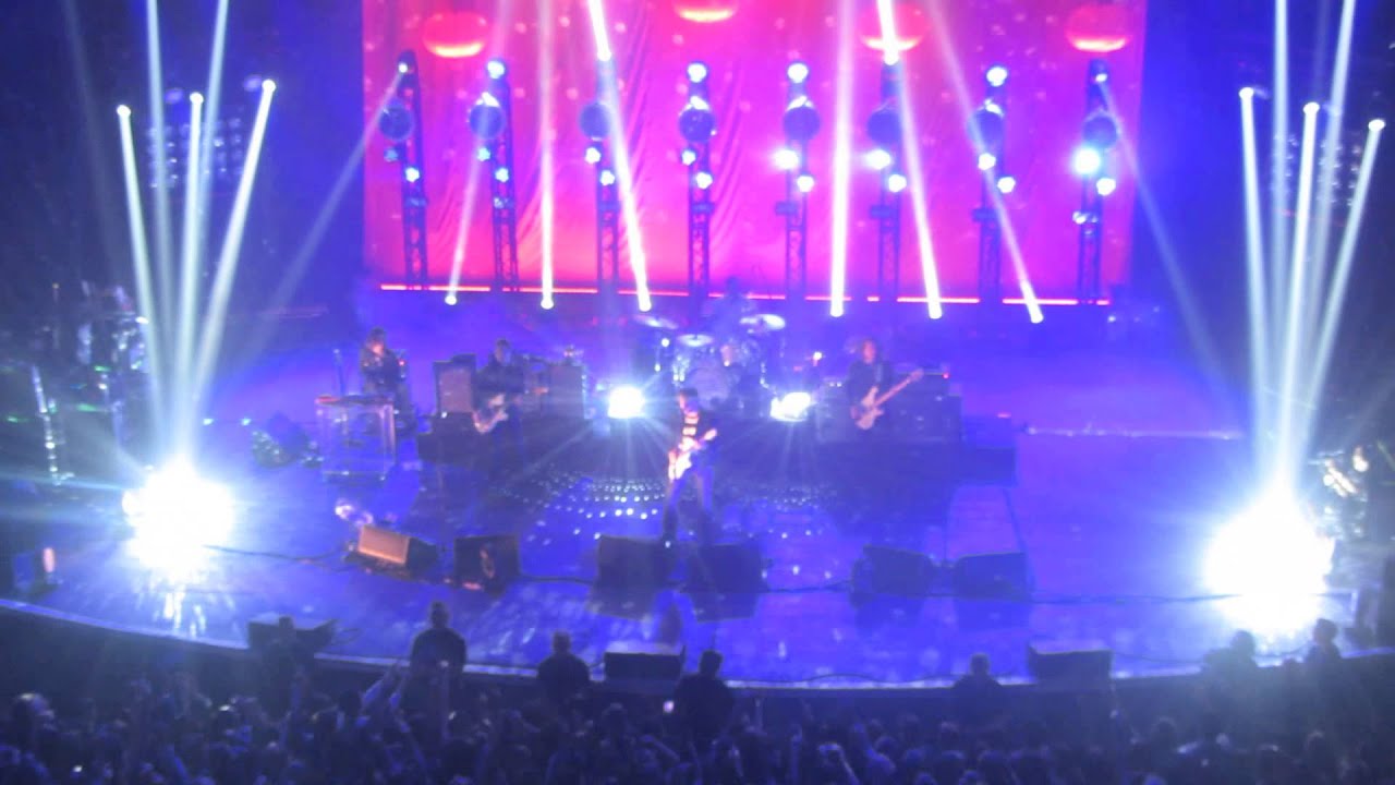 The Vaccines - Dream Lover Live @ O2 Brixton - YouTube
