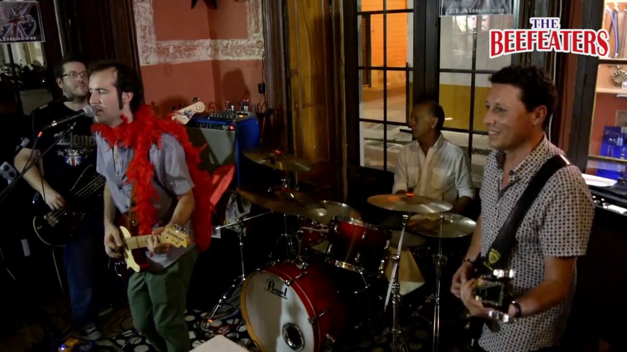 Teaser The Beefeaters - YouTube