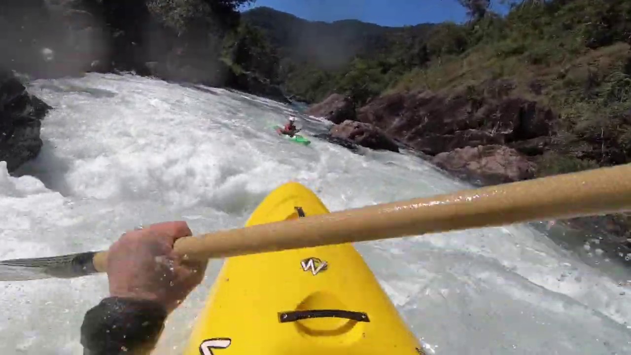 Kayaking Tully river - YouTube