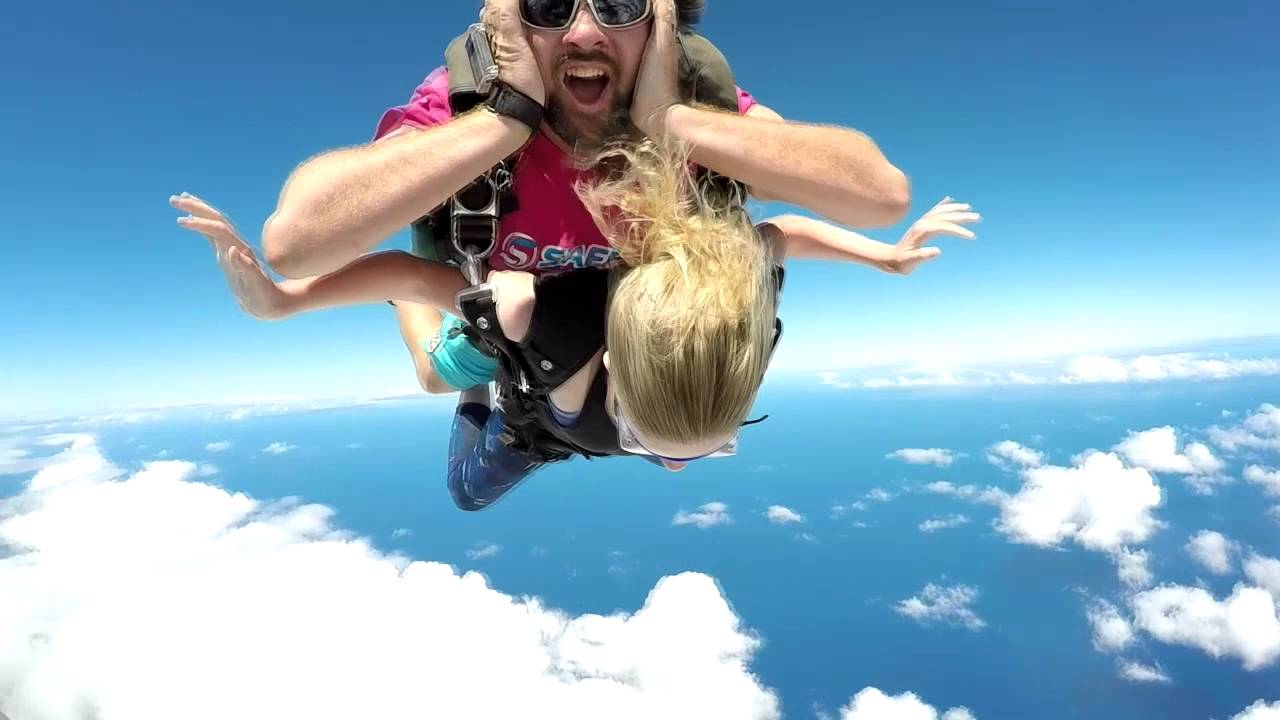 SKYDIVING @ Pacific Skydiving, Oahu - YouTube