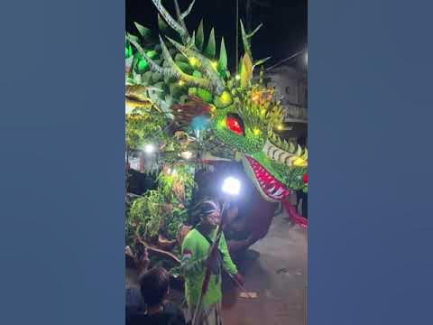 KARNAVAL MENGARE GRESIK - YouTube