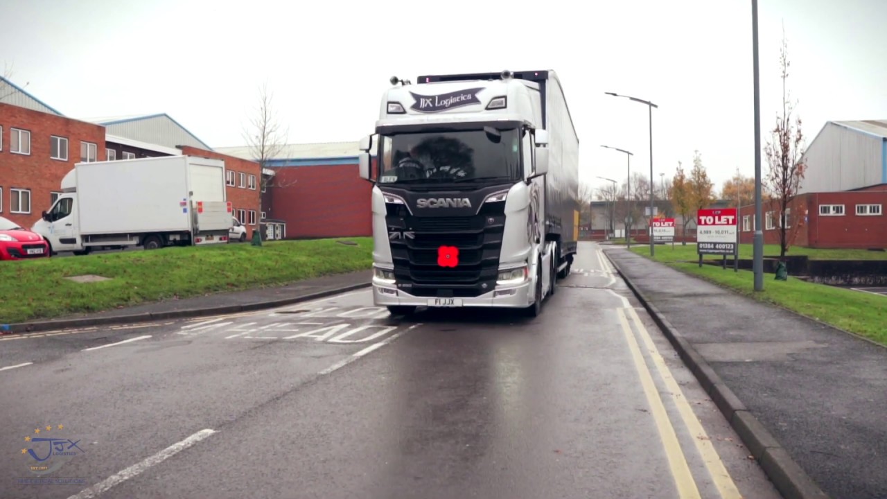 JJX Logistics - New Scania Silver Knight V8 650 - YouTube