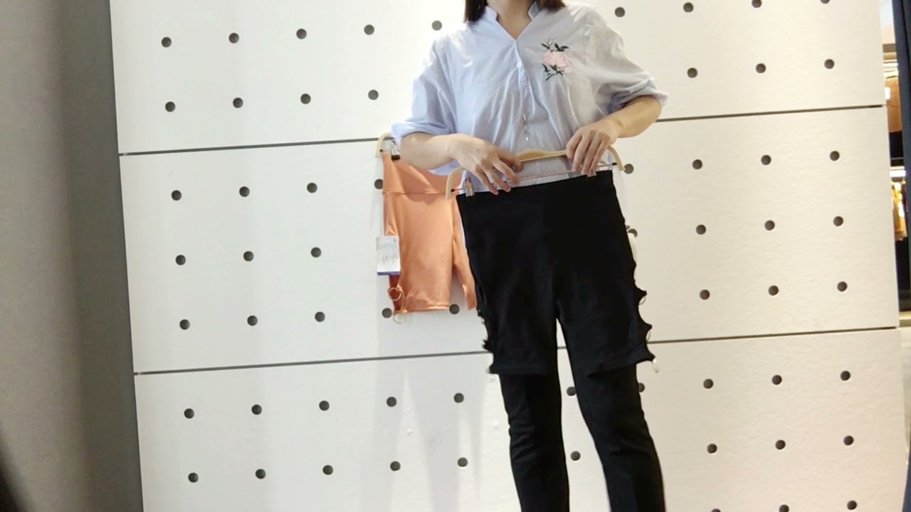 20 INAPPROPRIATE MOMENTS IN WOMEN'S SPORTS - YouTube