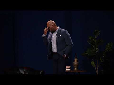 The Art of Neuroscience: Two Legs to Stand On | Von Homer | TEDxWilmington