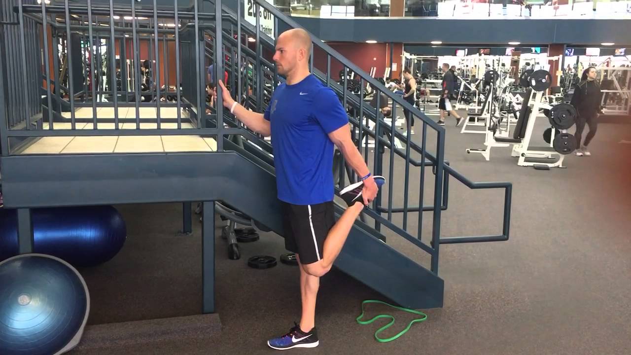 Standing Quad Stretch - YouTube