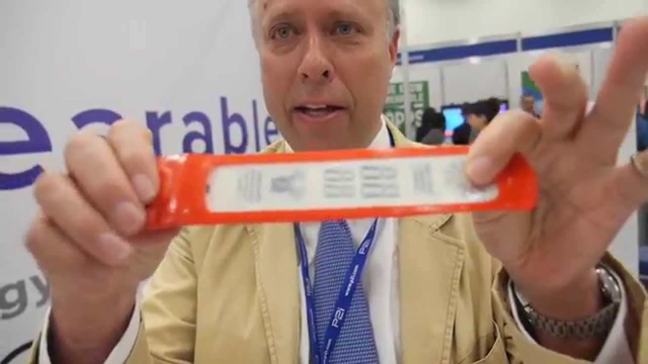 Snapwatch flexible Smartwatch snaps around your wrist - YouTube