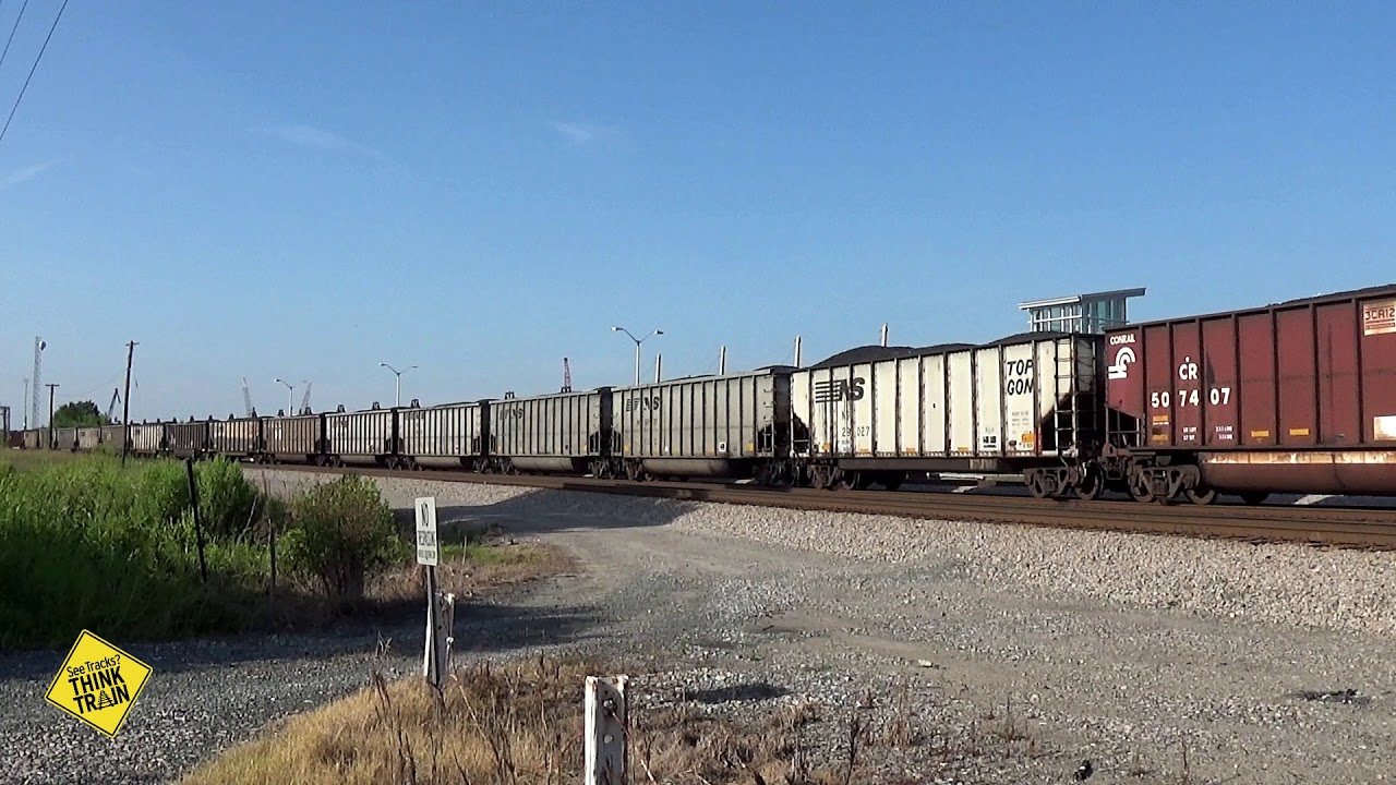 NS 9857 (GE C44-9W) leads NS 822 - YouTube