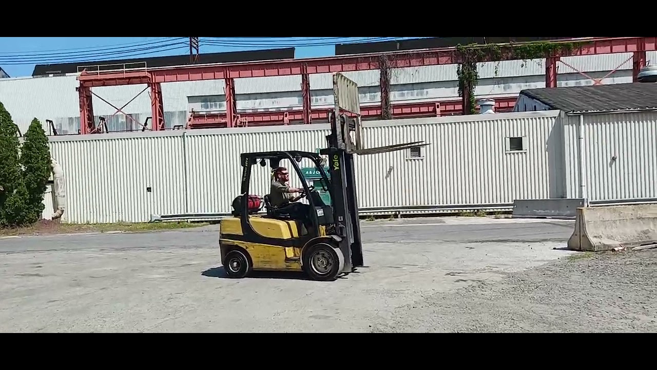 Yale GLP060 6,000 lb Forklift (90D) - YouTube