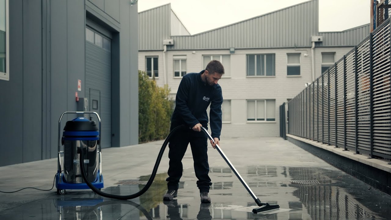 Serie 43-44 - Aspiratori Professionali | AR Blue Clean - YouTube