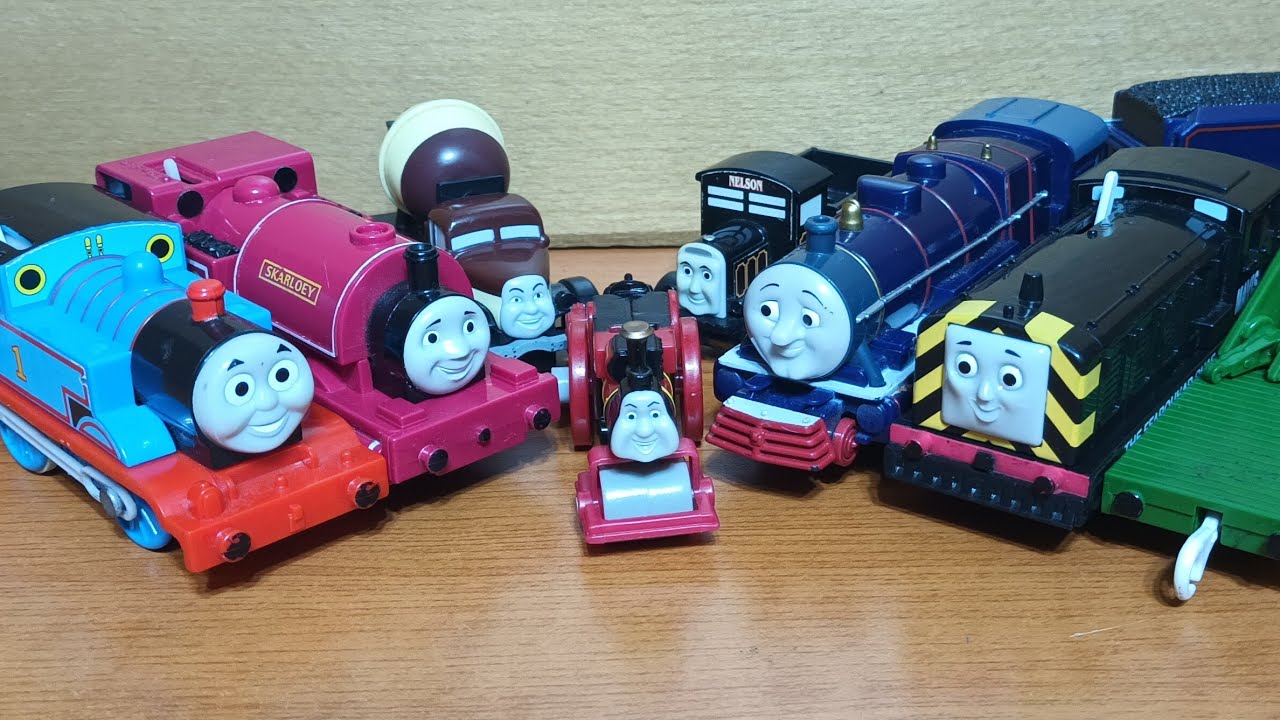 Opening a BIG Trackmaster Lot - YouTube