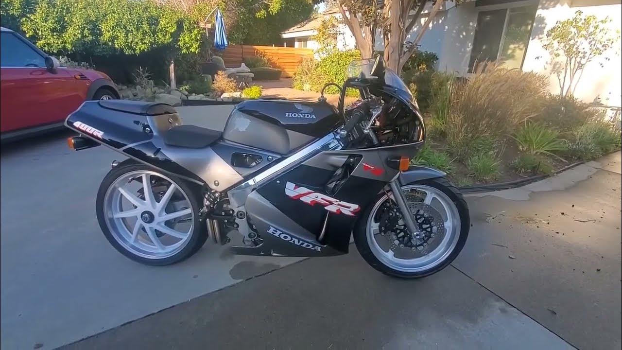 1990 Honda VFR400 NC30 - YouTube