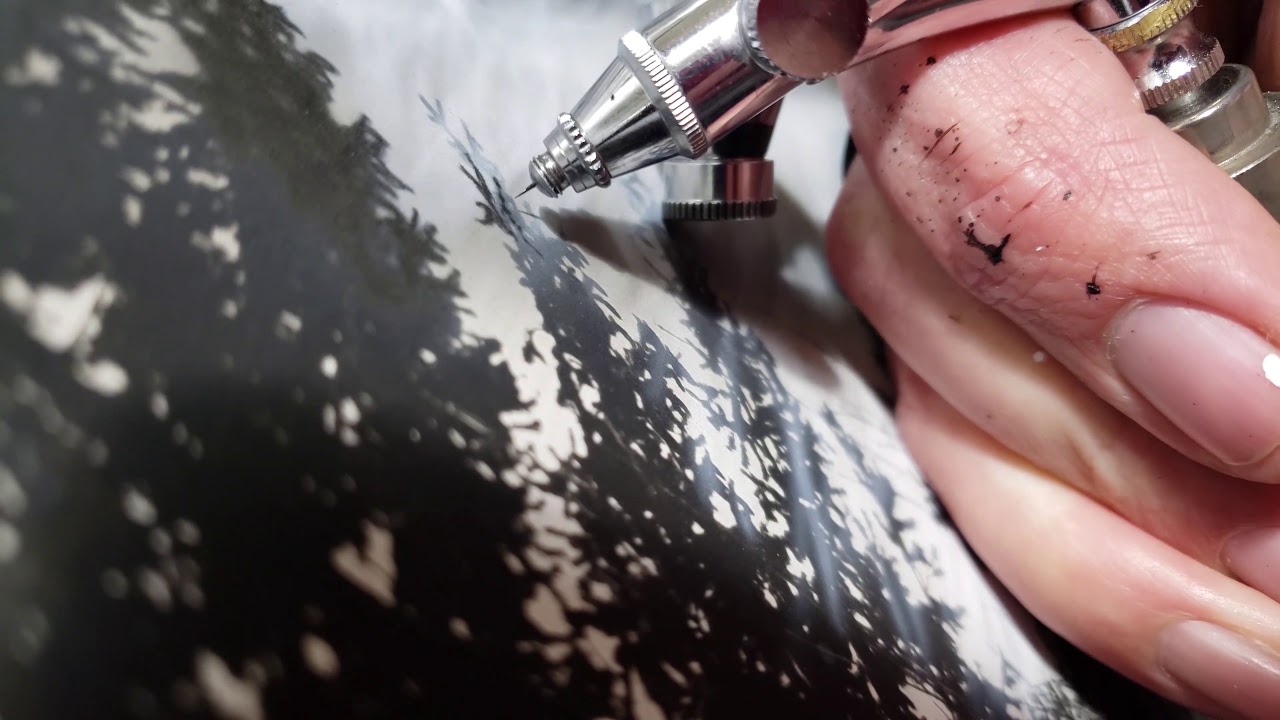 Airbrushing Some Really Fine Detail - YouTube