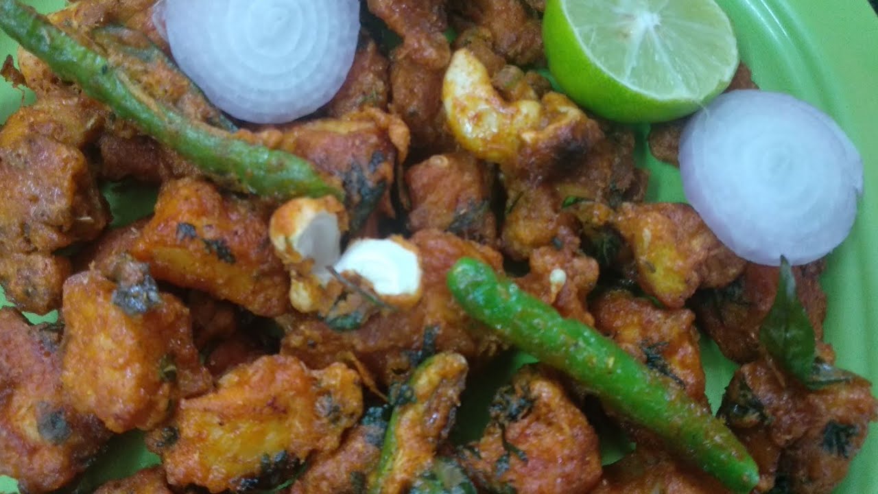 Chicken pakoda - easy and crispy street style pakoda|| kashra's kitchen ...