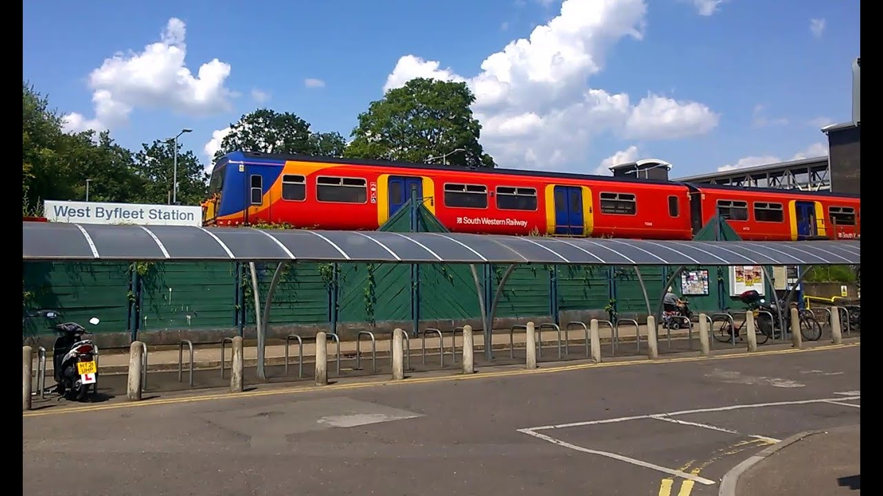 Farewell to Class 456 EMU's in service, at West Byfleet - YouTube