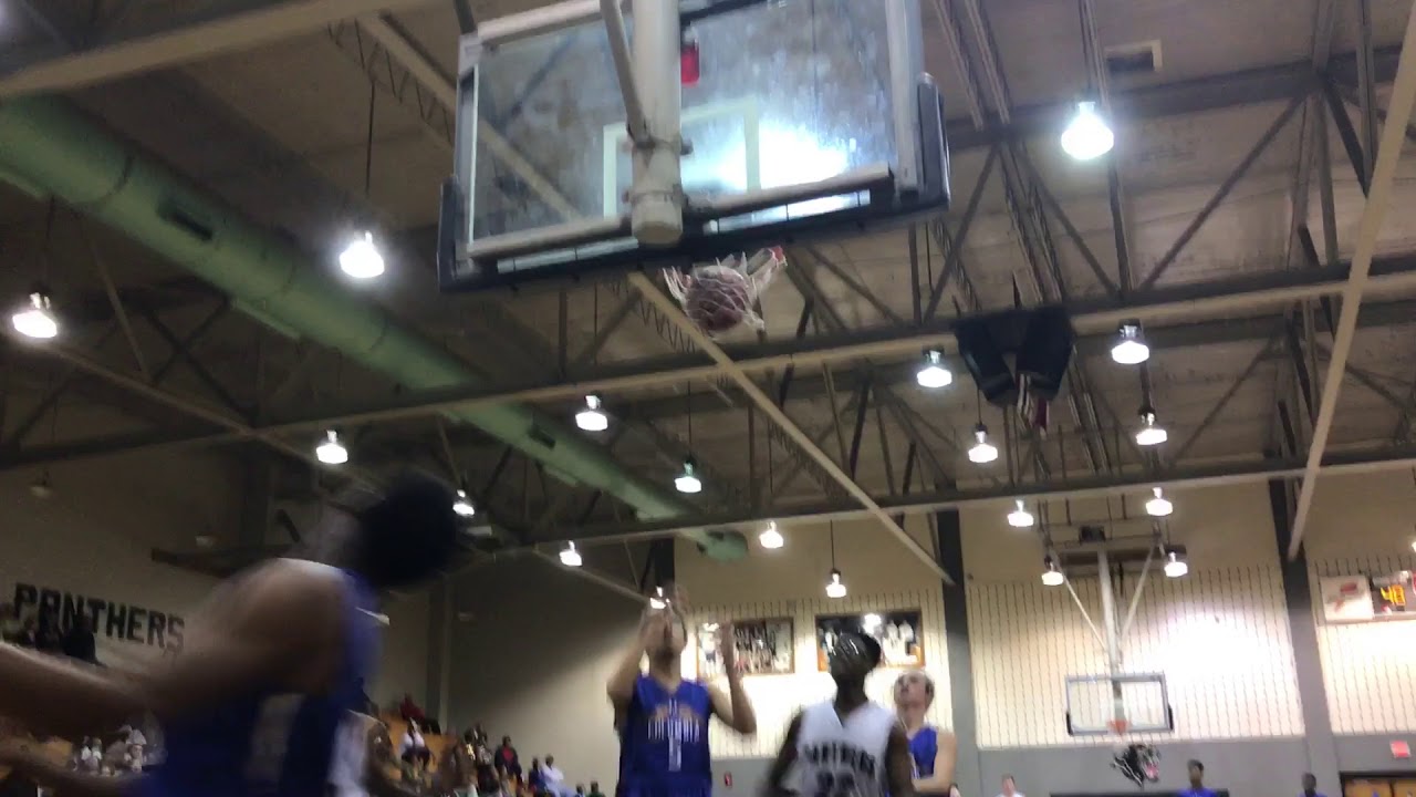 Basketball: Rashod Smith flies high - YouTube