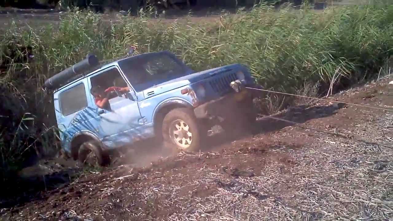suzuki samurai mud 2 - YouTube