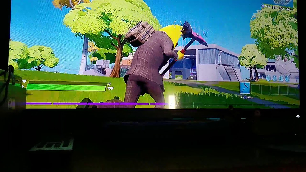 First match of fortnite died - YouTube