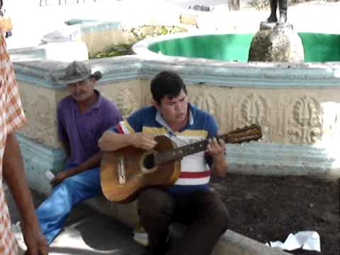 un retardado cantante callejero genial de Cuba (a retarded genius ...