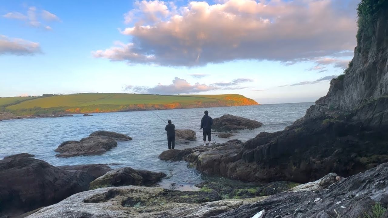 Devon Travel Vlog Day 1 | Beach Fishing, Wood Hunt & Cozy Night Vibes 🇬🇧🎣 - YouTube