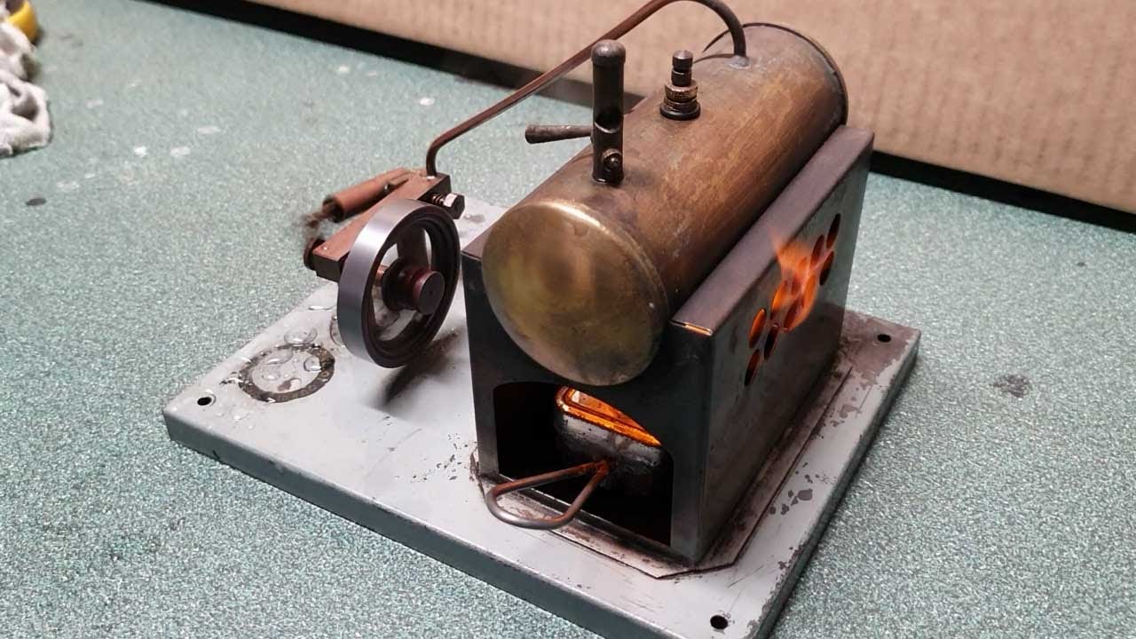 Parken Steam Engine - YouTube