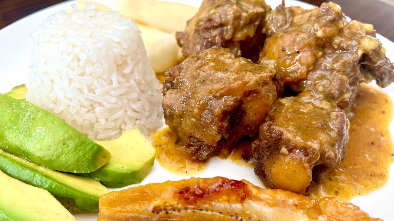 Cómo hacer Cola Guisada, deliciosaaaa - Clau y Canela - YouTube