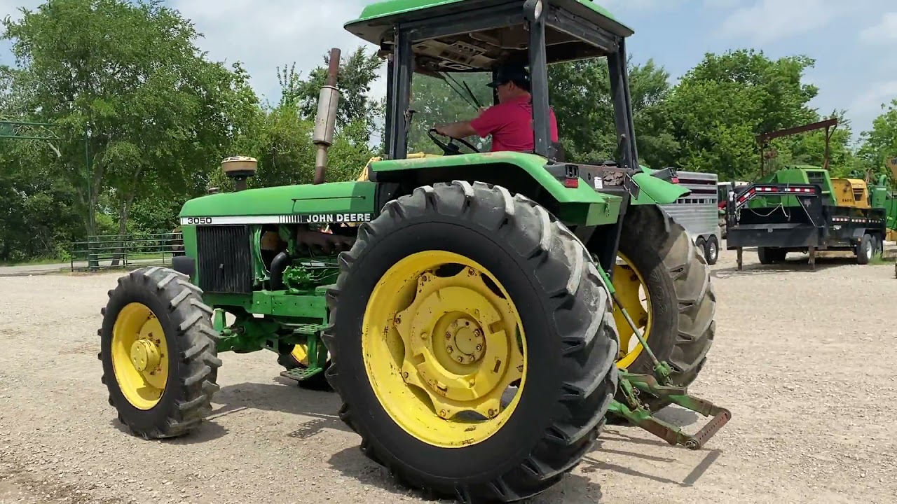 JOHN DEERE 3050 For Sale - YouTube