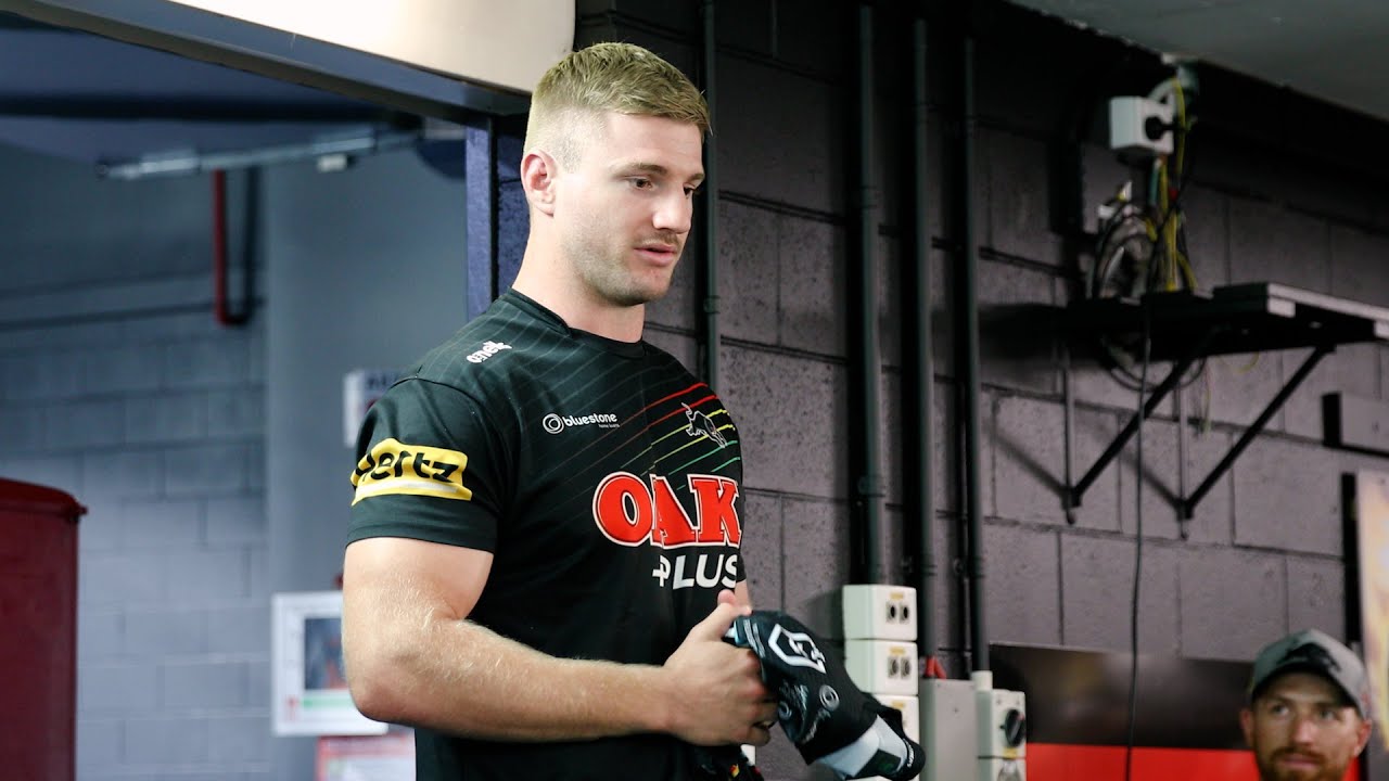 Jersey Presentation: Luke Garner - YouTube