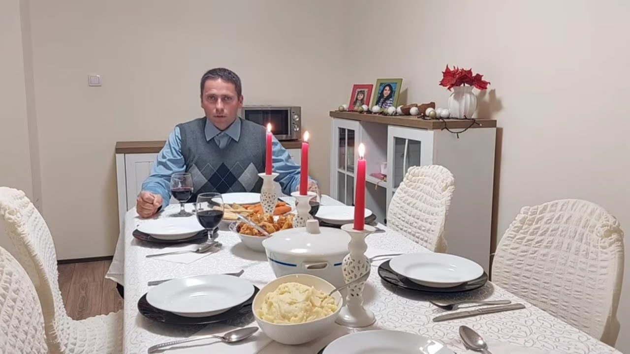 Srecna nova 2023 godina od srca vam zeli Majstor Mario - YouTube