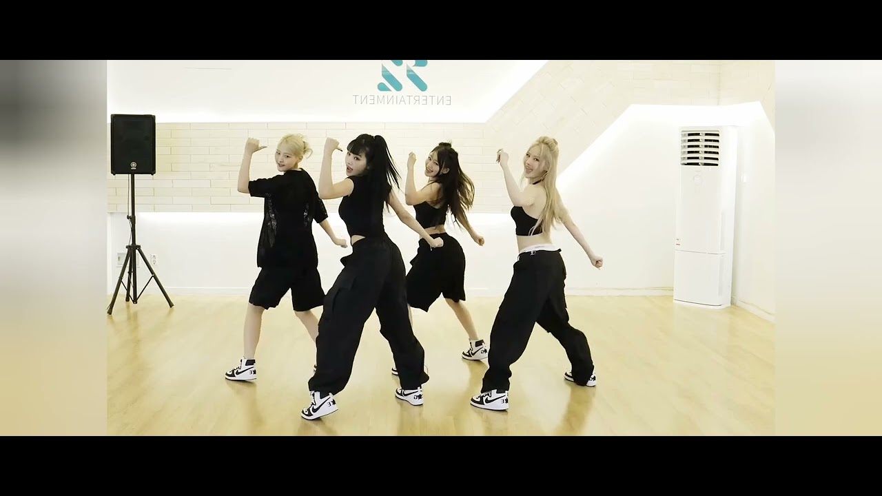 Perfect Night + Shhh + Maniac + Boy with Luv mix dance practice ...