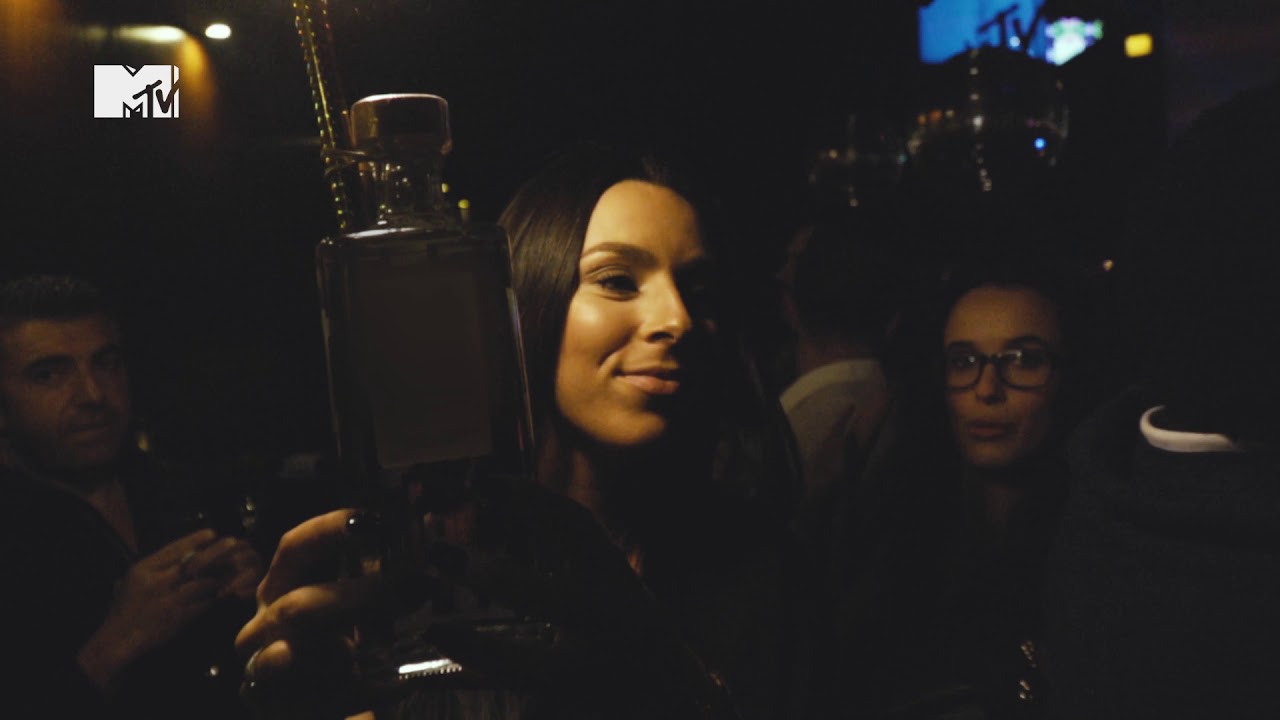 Tour MTV Insomnia 2017 | 4Ever Club, Santa Maria da Feira - YouTube