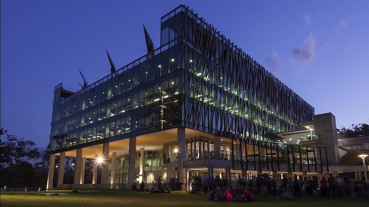 QUT: A university for the real world (short version) - YouTube