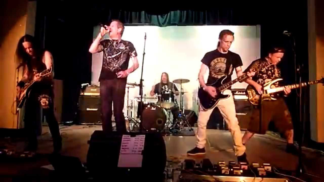 The Handsome Beasts 'Heart Breaker' 25.7.15 - YouTube