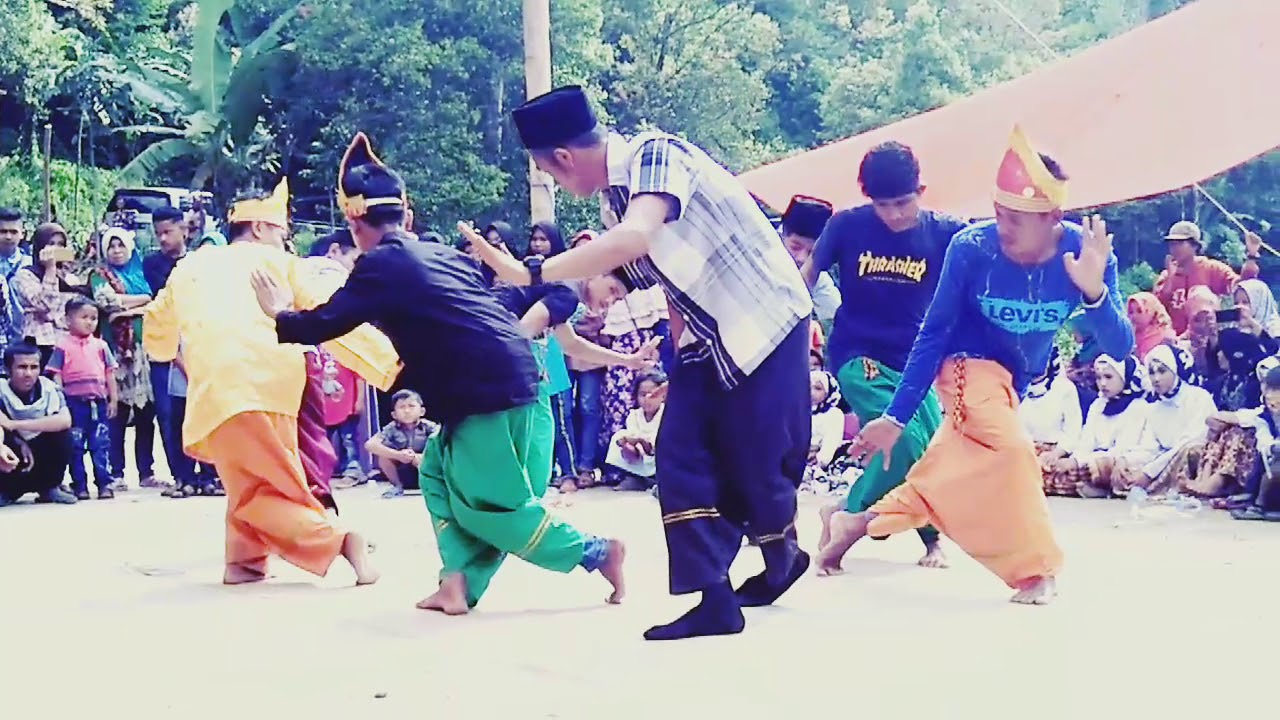 Randai MINANGKABAU - YouTube