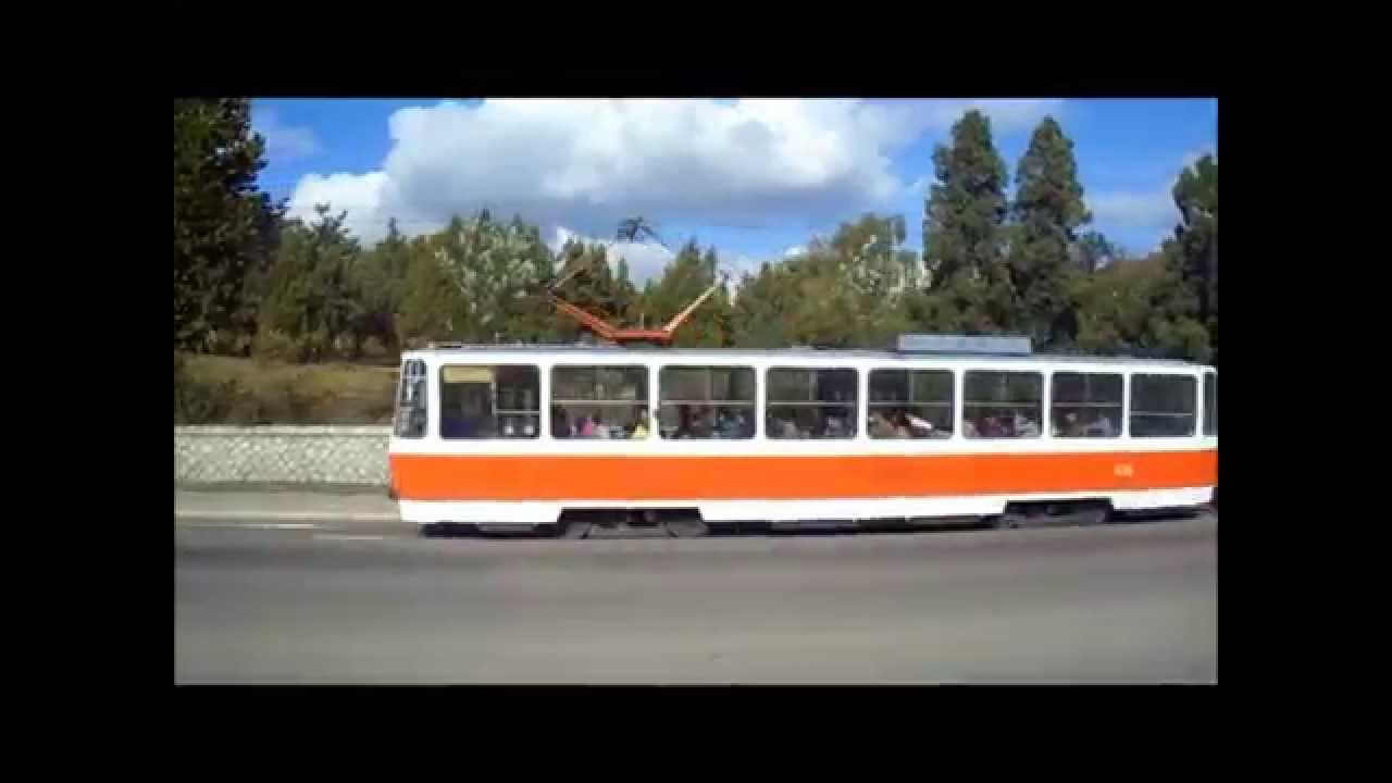 North Korea 2015: Tram Ride in Pyongyang 北朝鮮2015：平壌の路面電車の車窓から - YouTube