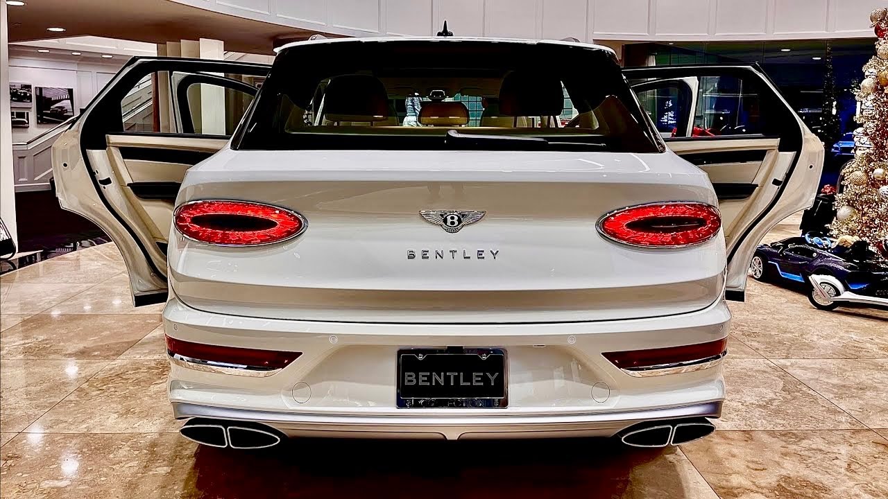 First Look ! New Bentley Bentayga - 4.0T V8 | White Color - YouTube