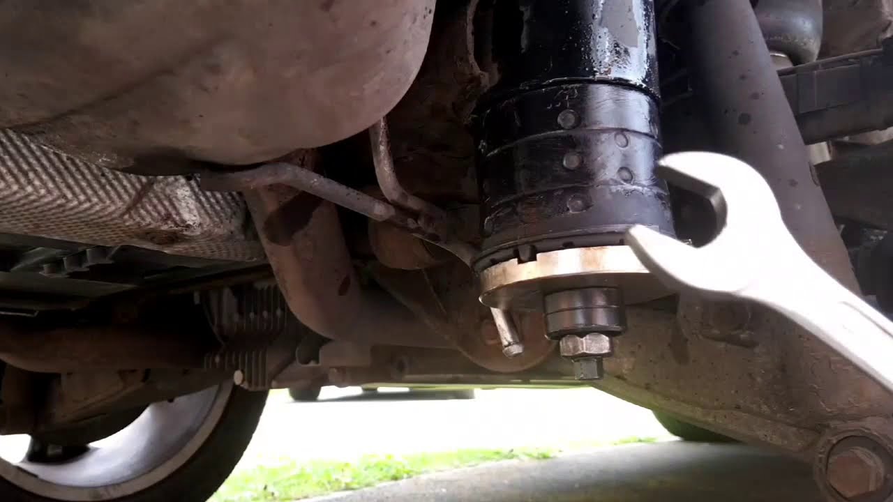 BMW e53 4.4i 2004 Subframe Bushes removal and fitments. - YouTube