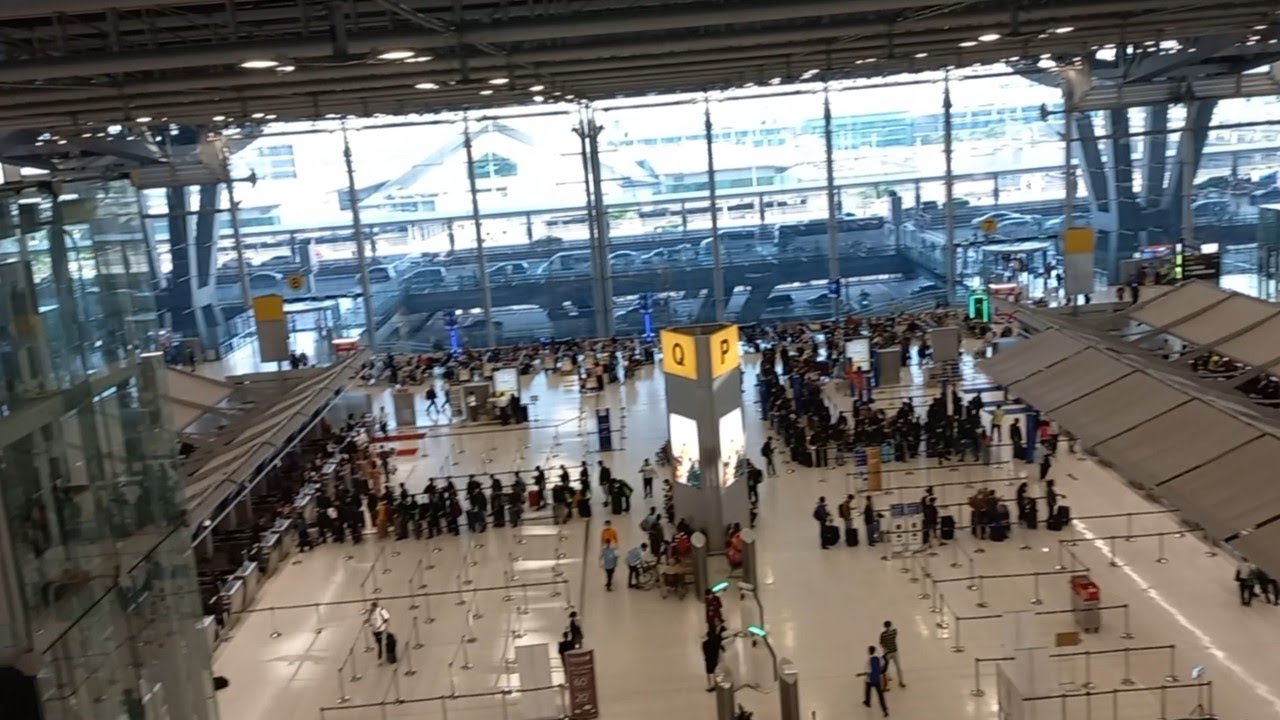 Inside BKK Airport's Departure Area, Bangkok, TH - YouTube