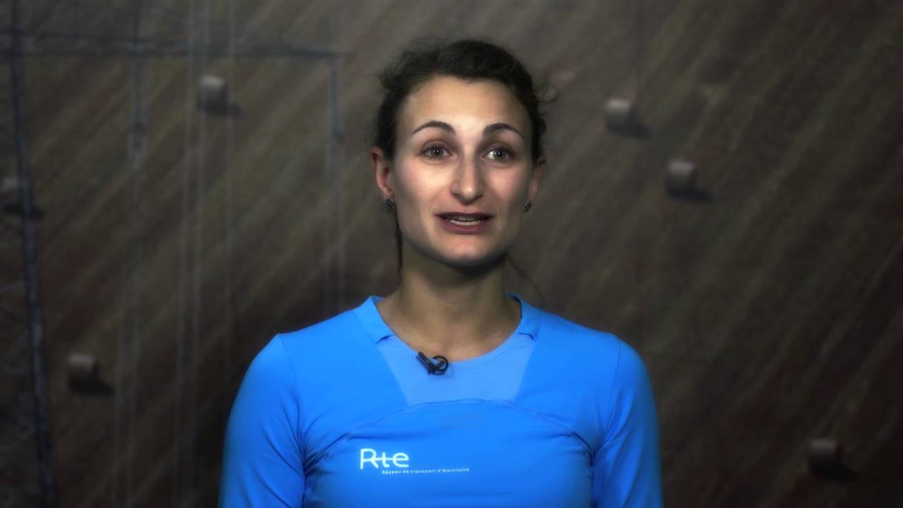 Les Survoltés 2016 : portrait de Agnes Labrousse - YouTube