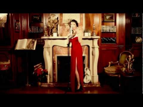 Alexandra Badoi - Santa Baby