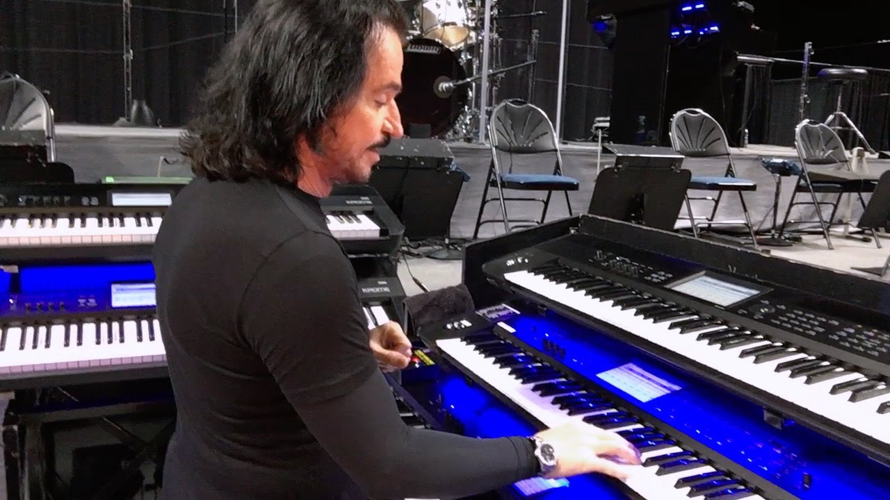 Yanni: Master Class - Keyboard techniques and sound design - YouTube