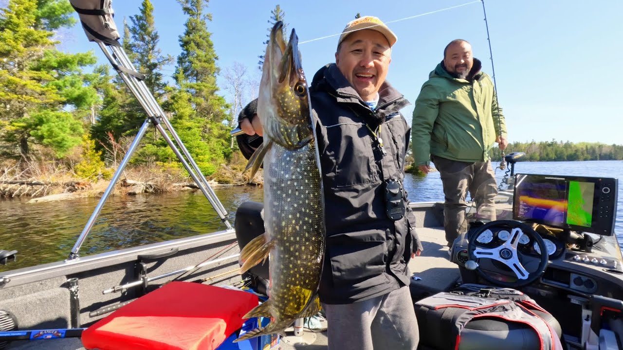 HUGE crappies fishing in North East Minnesota - YouTube