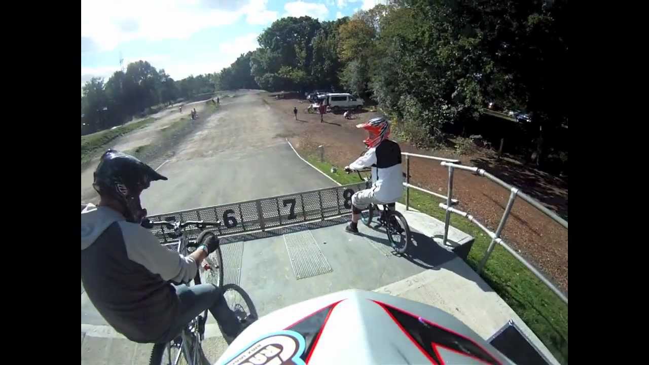 Runneymede BMX Track Gates 29th sept - YouTube