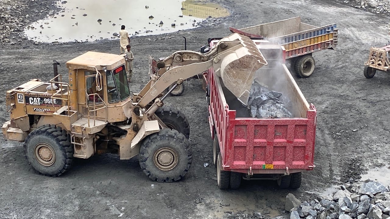 Watch These CAT Machines Crush It in the Mountains!"Stone Loading Like ...