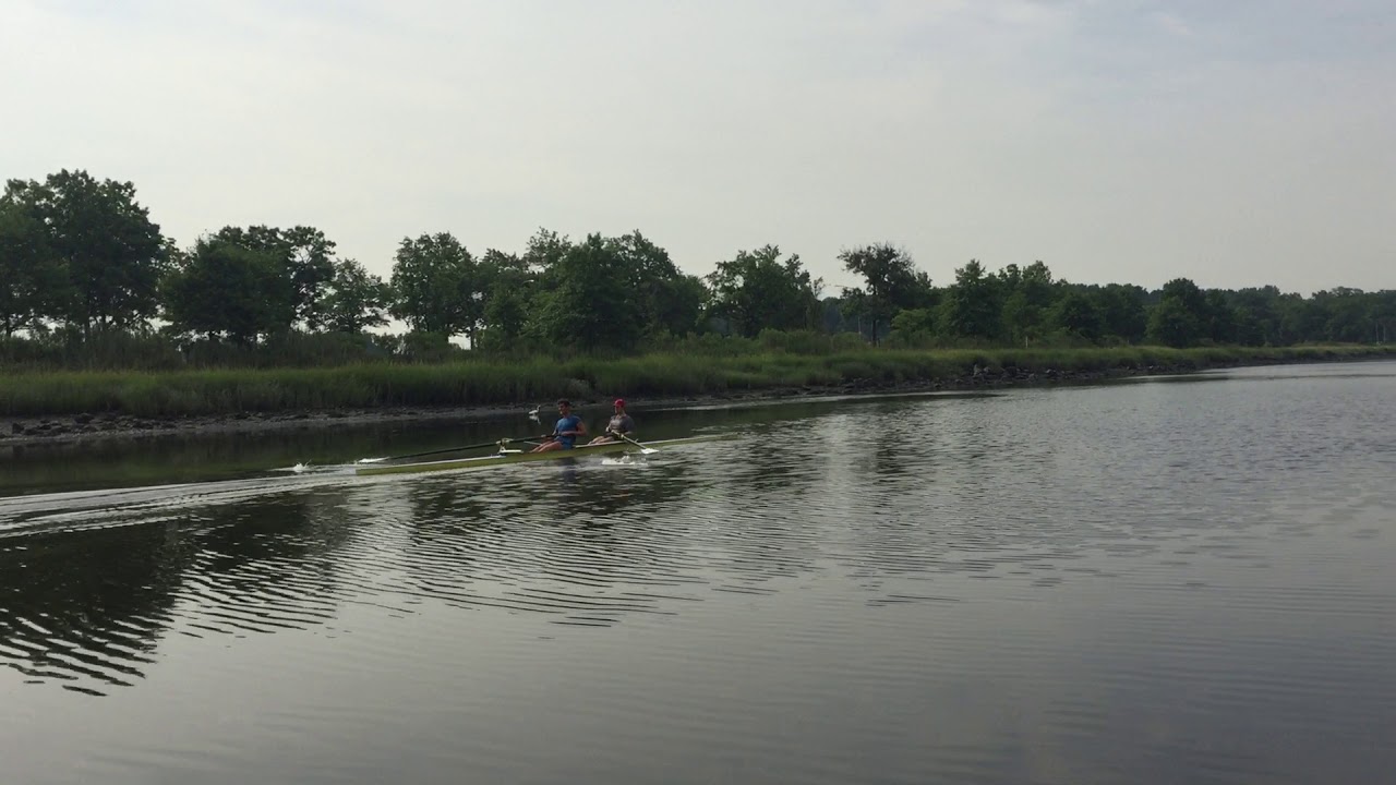 Henrik Rummel/Harry Burke pair - Pelham Community Rowing - YouTube