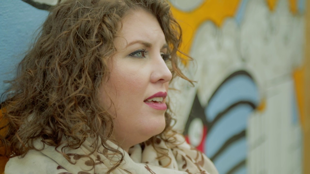 Believing In Love - Amber Sweeney - YouTube